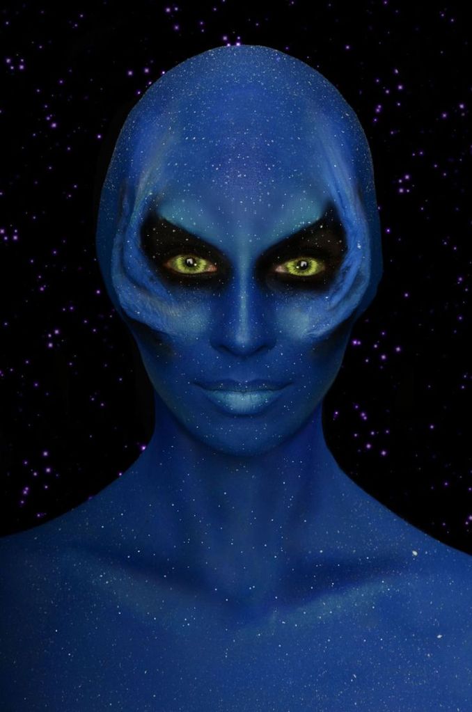 Face Off – Sunday Evening Art Gallery